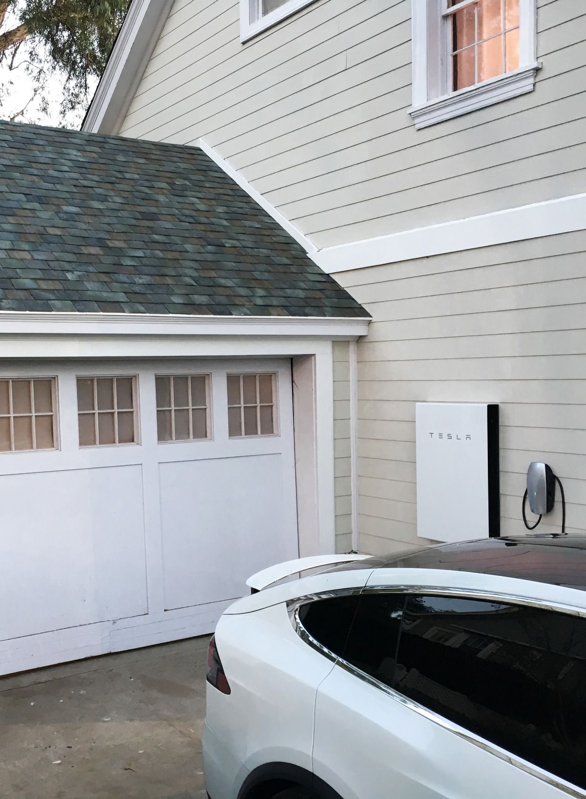 Exclusive: Tesla layoffs cloud its solar business