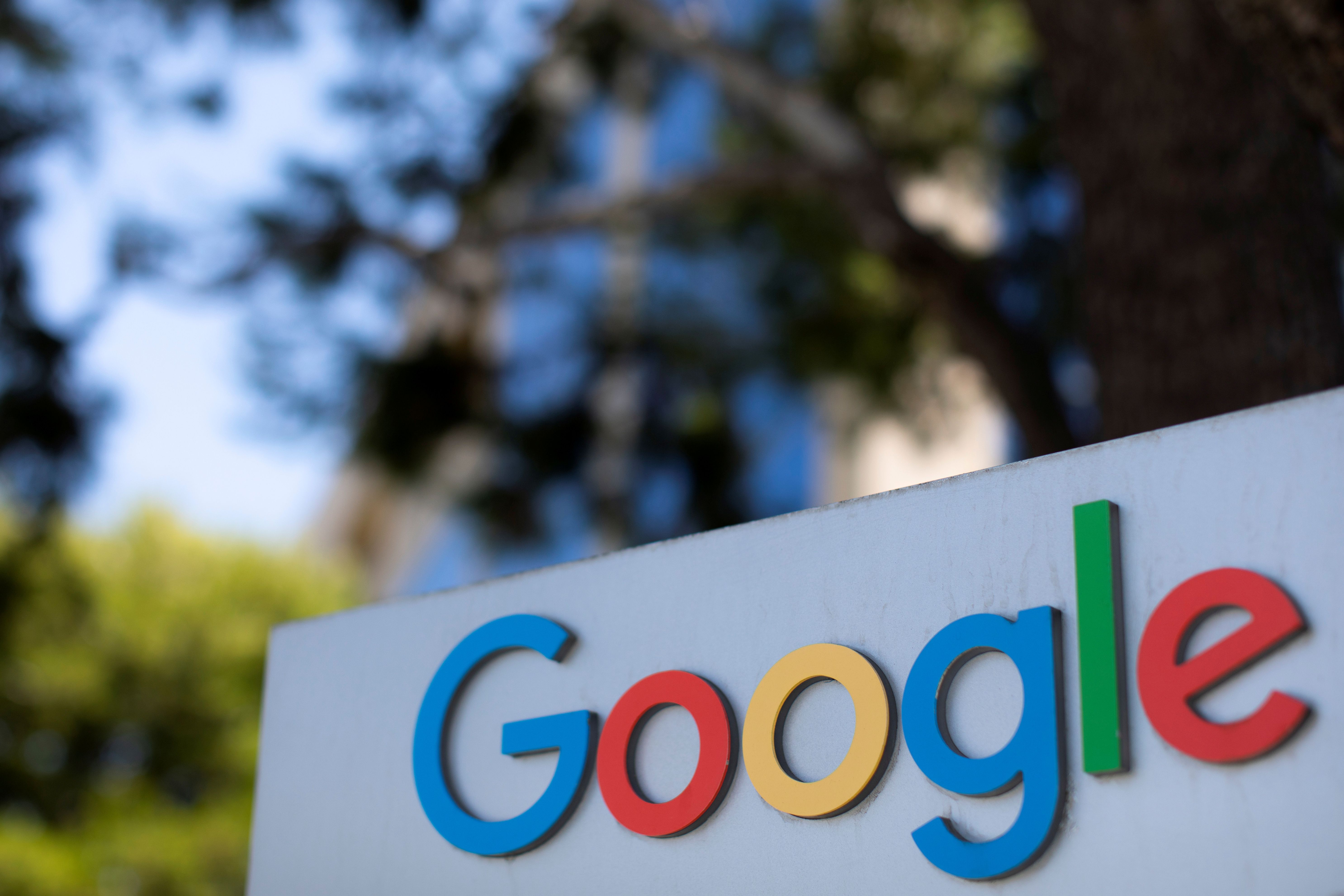 Google suspends Parler, Apple gives 24-hour warning | Reuters