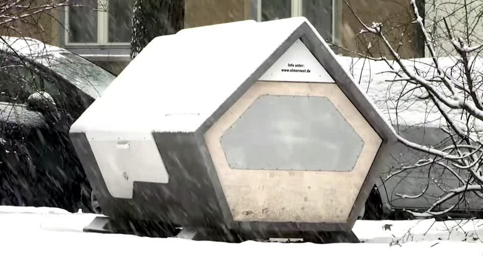 Germany tests sleep pods as shelter for homeless | Reuters