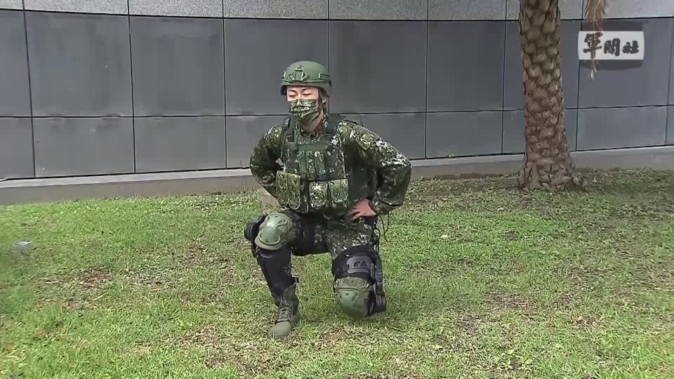 Taiwan military unveils exoskeleton suit for soldiers