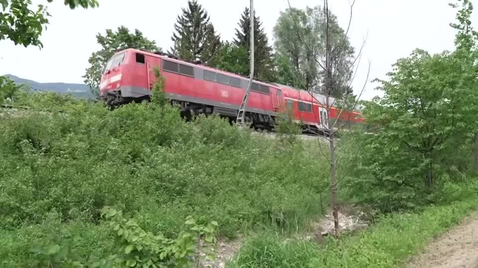 One dead, several injured in train crash in southern Germany - Bild ...
