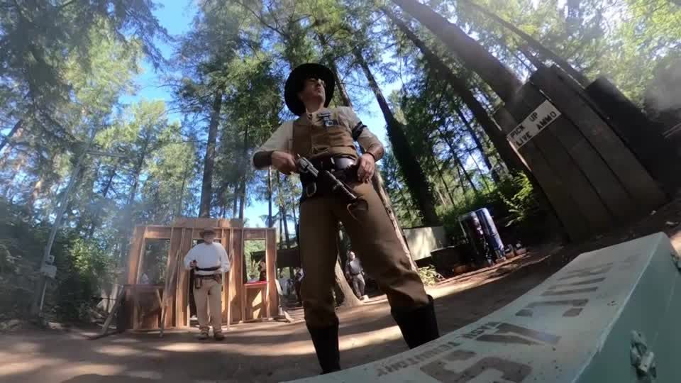 Cowboy cosplayers recreate the Wild West, compete with vintage guns ...