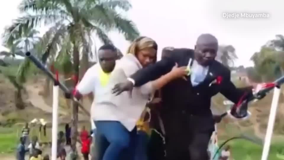 Bridge collapses during ribbon-cutting ceremony in Congo | Reuters