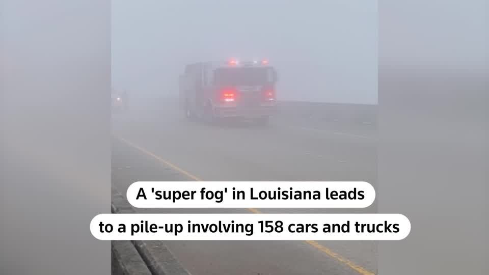 Louisiana 'super fog' kills 7 in massive car pile-up | Reuters