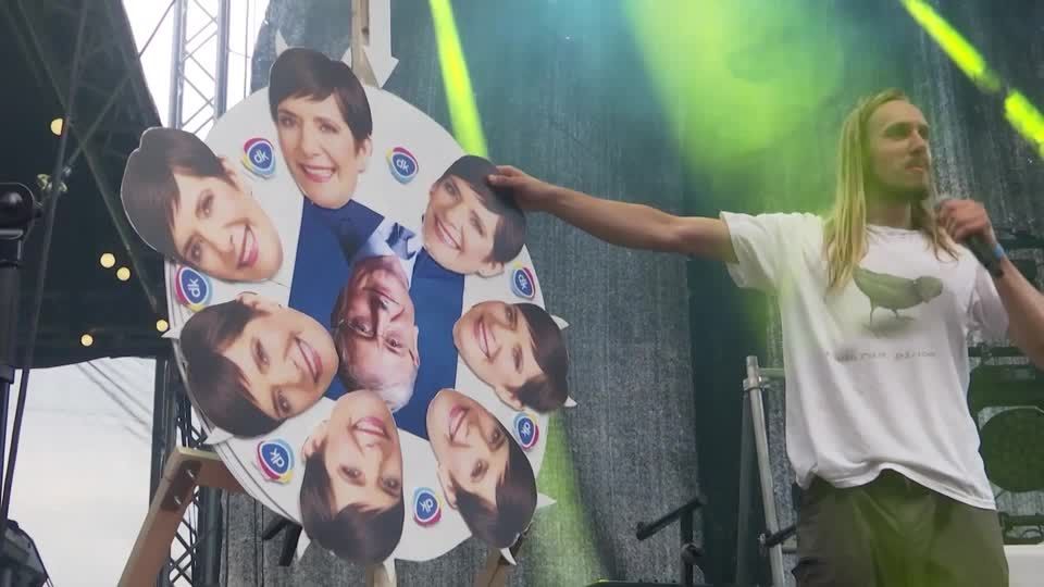 Hungarian rappers turn their rhymes on Orban's government