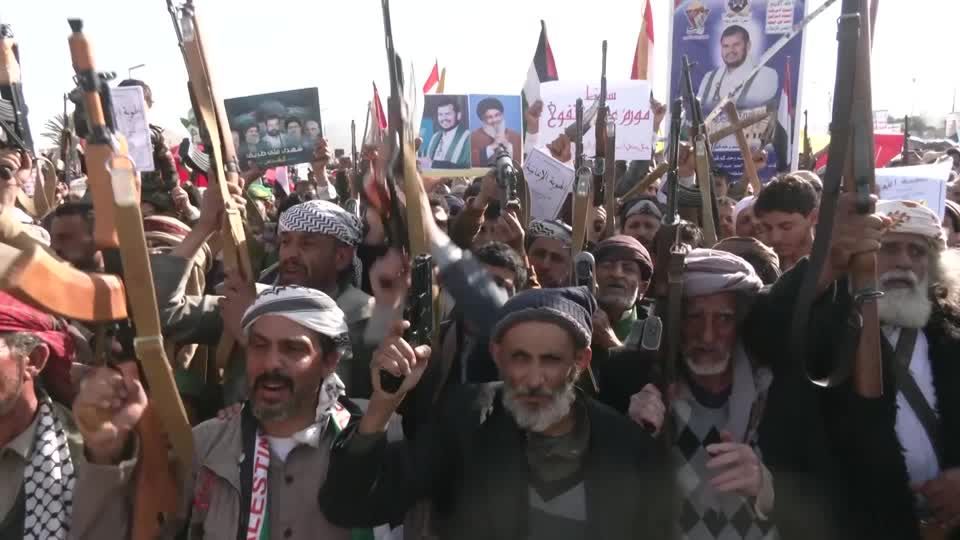Yemenis rally for Gaza a day after Israel strikes Houthi targets | Reuters