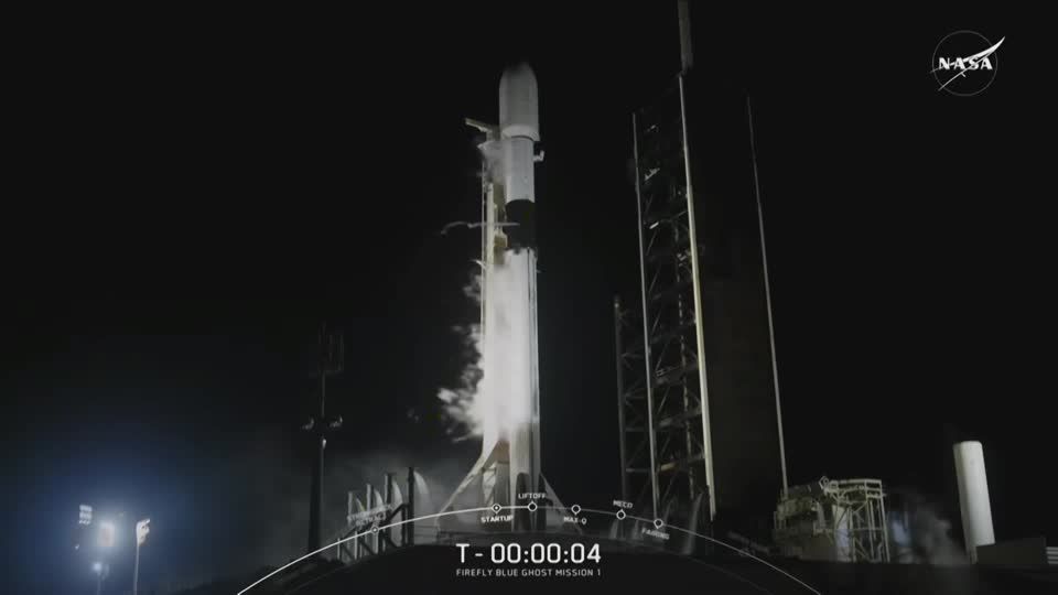 SpaceX 'double moonshot' launches two landers to the moon | Reuters