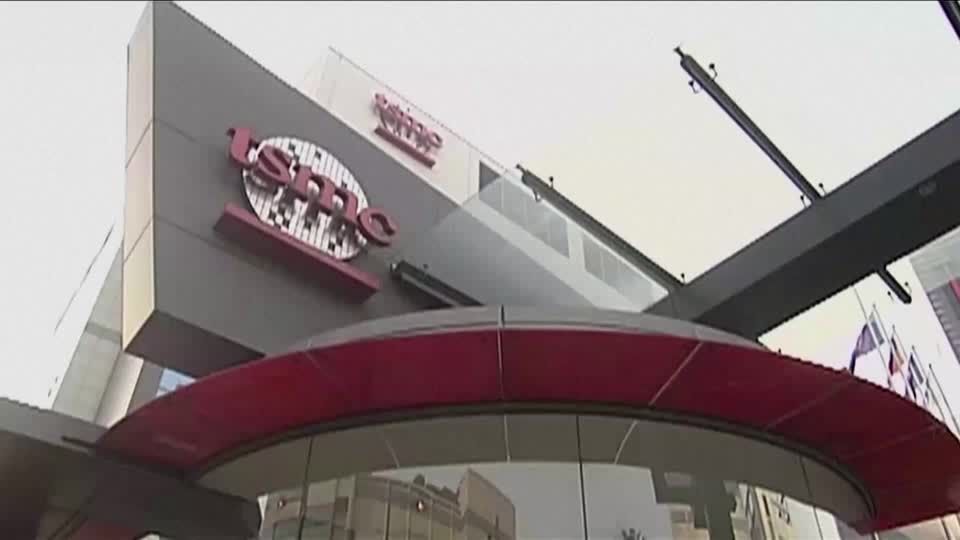 TSMC logs record quarterly profit, sees hefty revenue growth in early ...