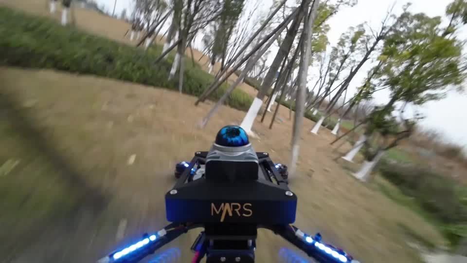 High-speed drone uses AI to navigate cluttered landscapes | Reuters