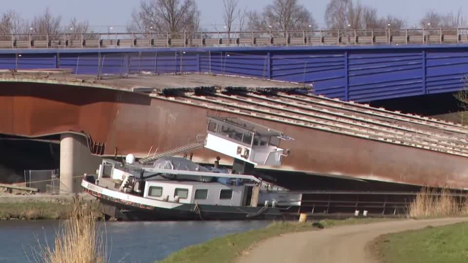 One dead in highway bridge collapse in Belgium | Reuters