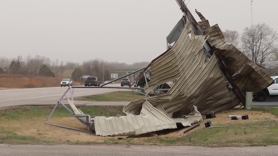 Tornado leaves trail of destruction in Butler, Missouri | Reuters
