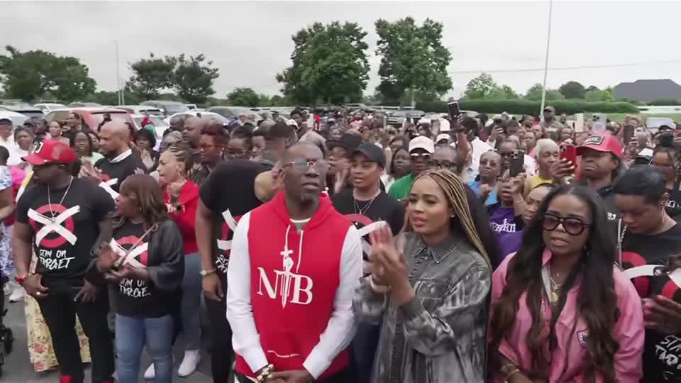 Church protest marks Floyd's death, urges Target Boycott | Reuters