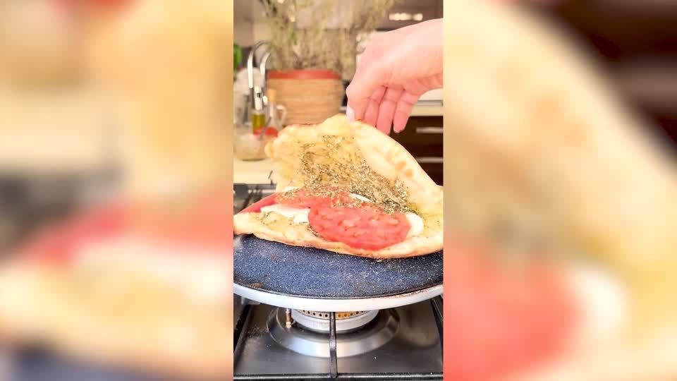 Handcrafted saj kit provides 'a piece of Lebanon at home,' creator says