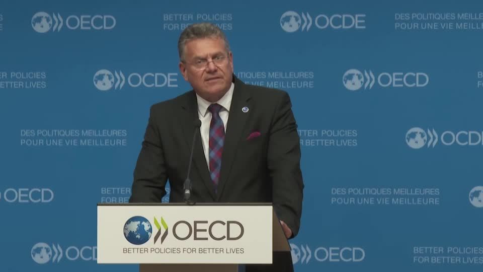 EU 'strongly regrets' US steel tariffs, talks going in right direction ...