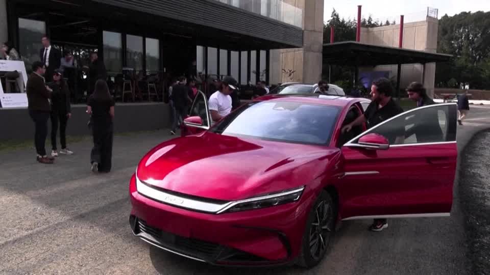 BYD to delay mass production at new Hungarian plant, sources say | Reuters