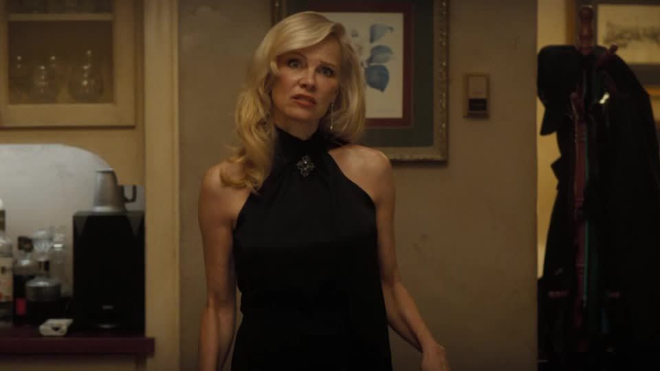 'Naked Gun' star Pamela Anderson promises laughs from comedy reboot ...