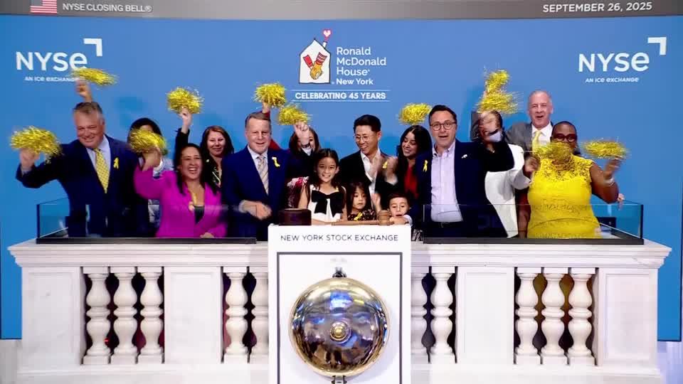 Wall Street indexes end higher as investors weigh inflation data | Reuters