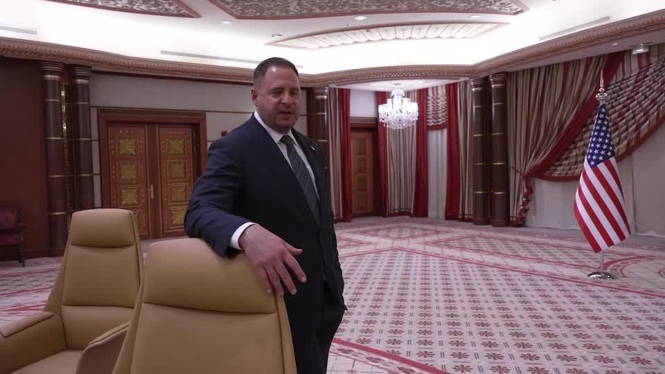 Ukraine's top peace negotiator quits after raid by anti-graft police ...