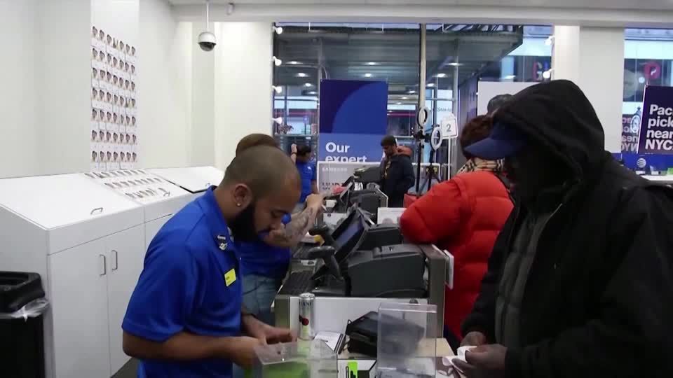 Business Lookahead: New Year, same FOMO | ロイター