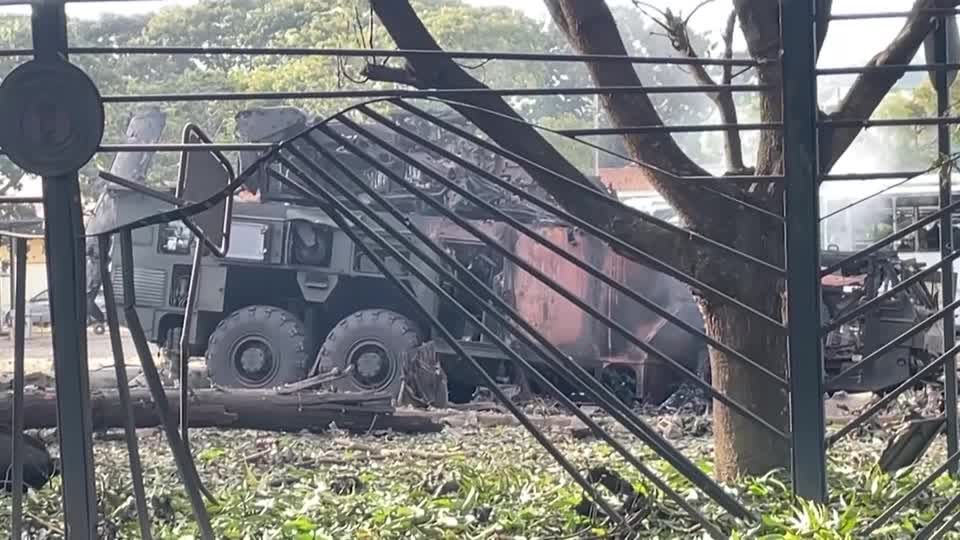 Shock, concern and celebration: Venezuelans react to US strikes | ロイター