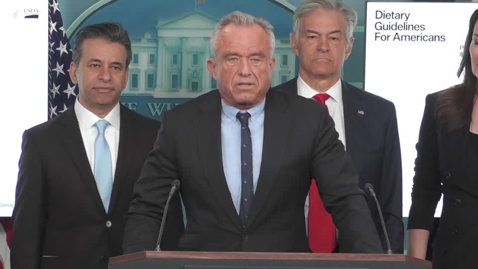 RFK Jr. says new US diet guidelines declare ‘war on added sugar’ | Reuters