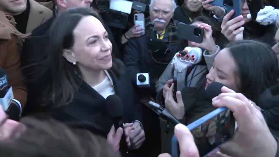 Machado offers Trump her Nobel Peace Prize during White House meeting ...