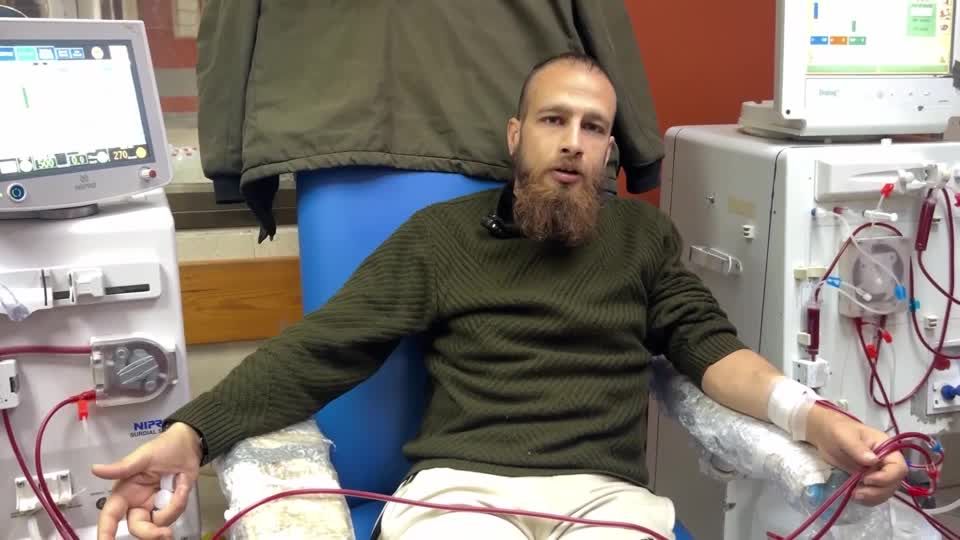 Gazan kidney patients await Monday reopening of border crossing | Reuters