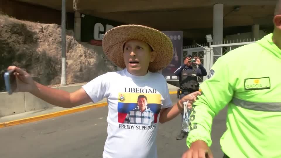 Freed Venezuelan peasant leader Azuaje recounts prison abuse | Reuters