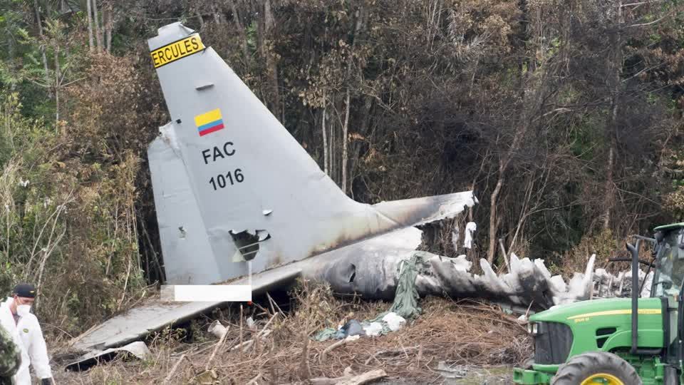Survivor recounts Colombia military plane crash | Reuters