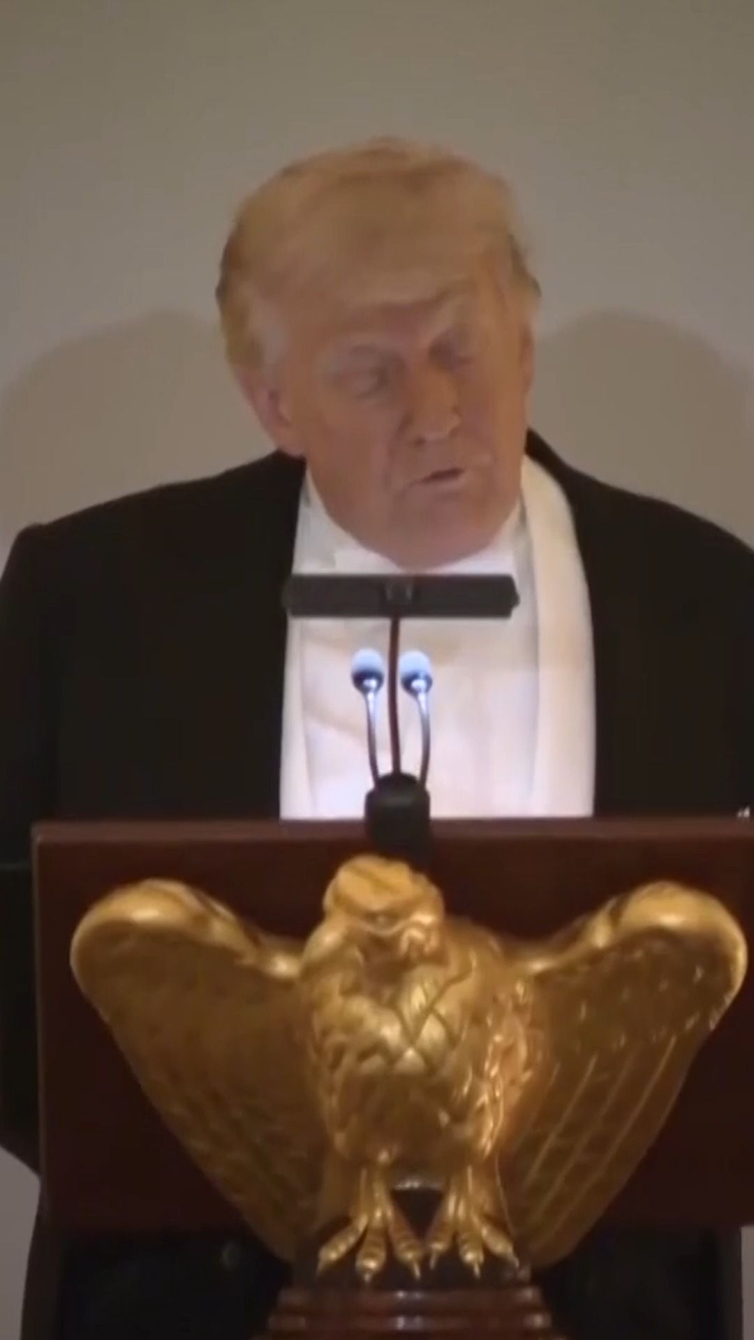Trump says King Charles agrees Iran must not have a nuclear weapon ...