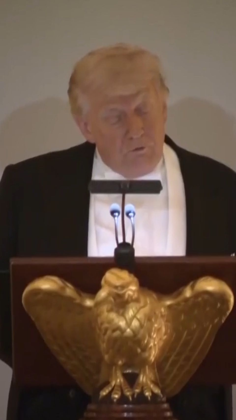 Trump says King Charles agrees Iran must not have a nuclear weapon ...