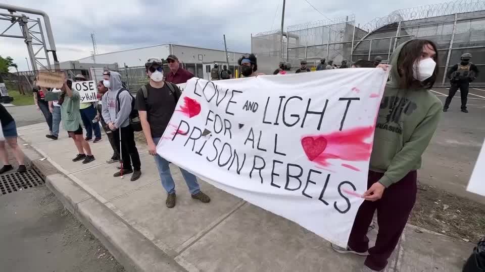 Delaney Hall detainees allege ICE abuse, stage hunger strike | ロイター